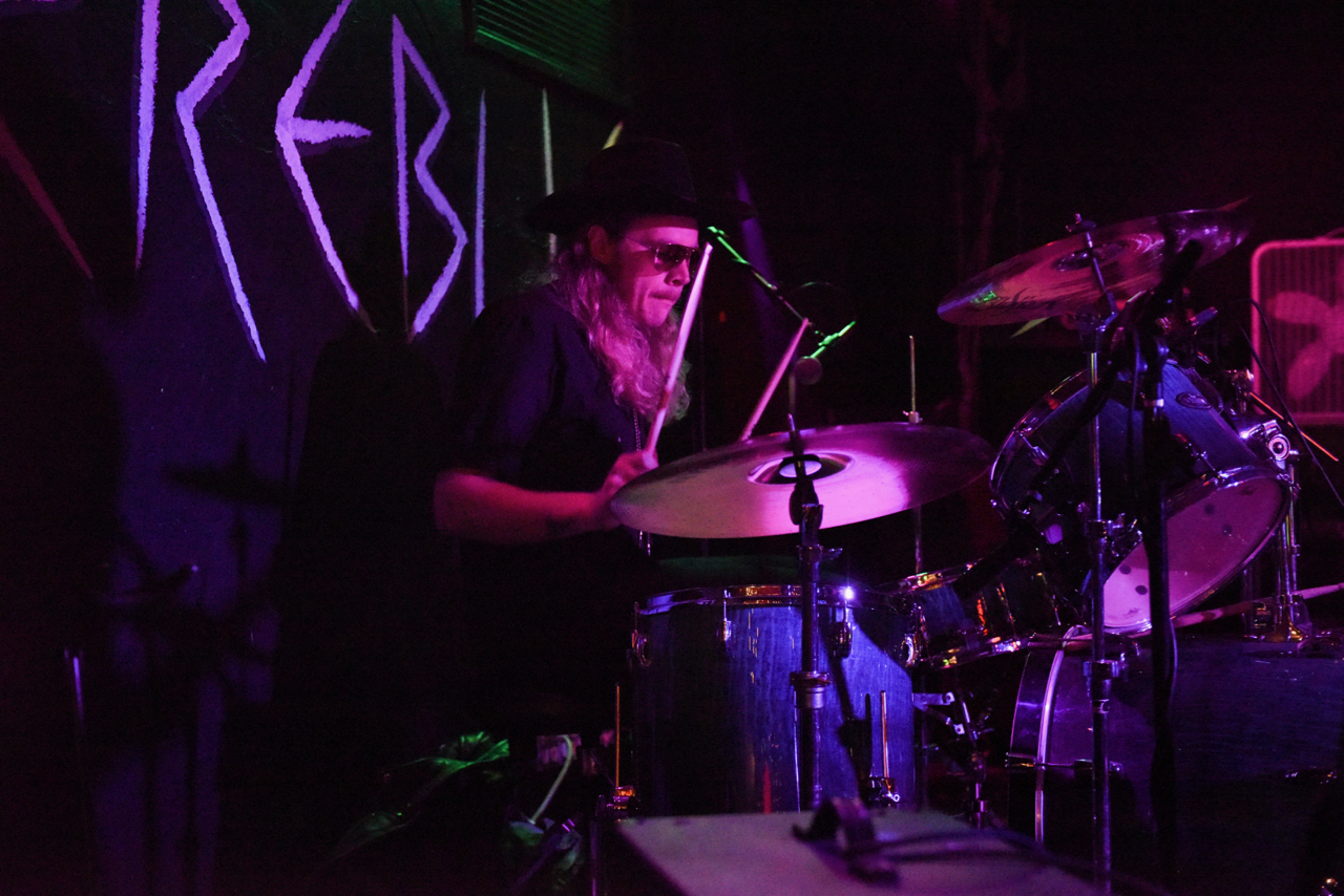 Photos – Dank Jr. – Blues Rock & Honky Tonk